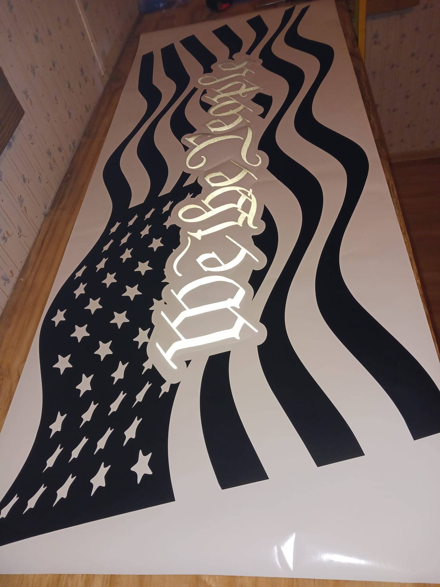 Decals4Dayz – Decals, wraps and more straight to your door!